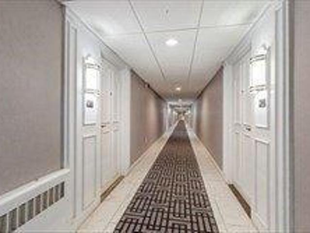 condo with 1 bedroom, Newton MA ES105143405