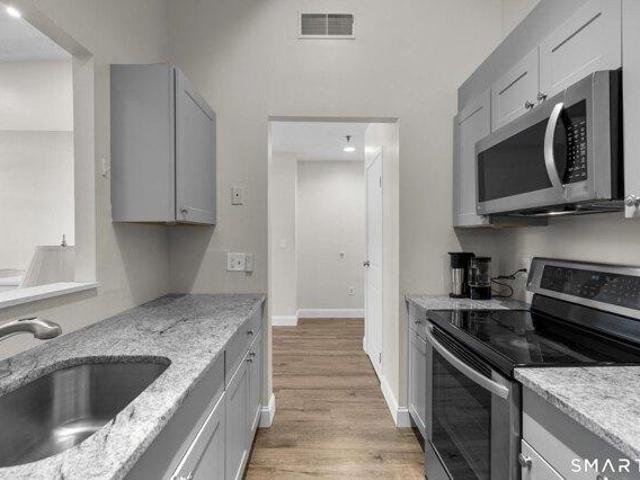 condo with 1 bedroom, New Haven CT ES104909487