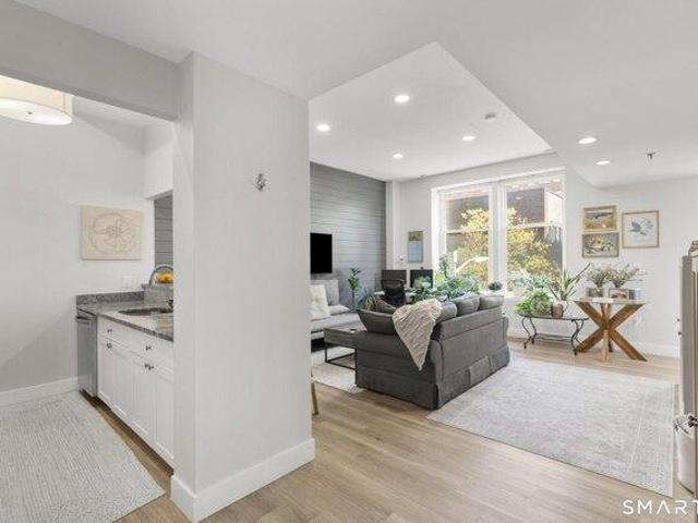 condo with 1 bedroom, New Haven CT ES104921539
