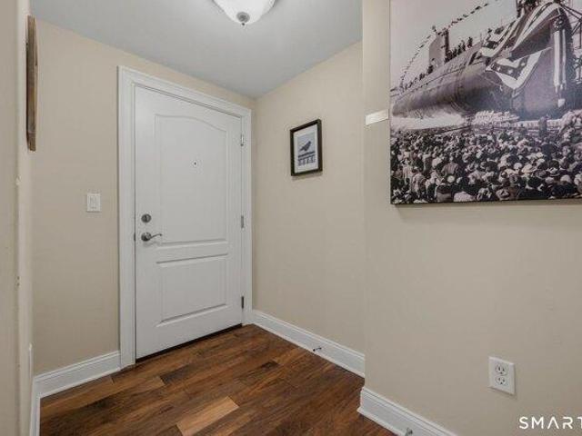 condo with 1 bedroom, New London CT ES103184901