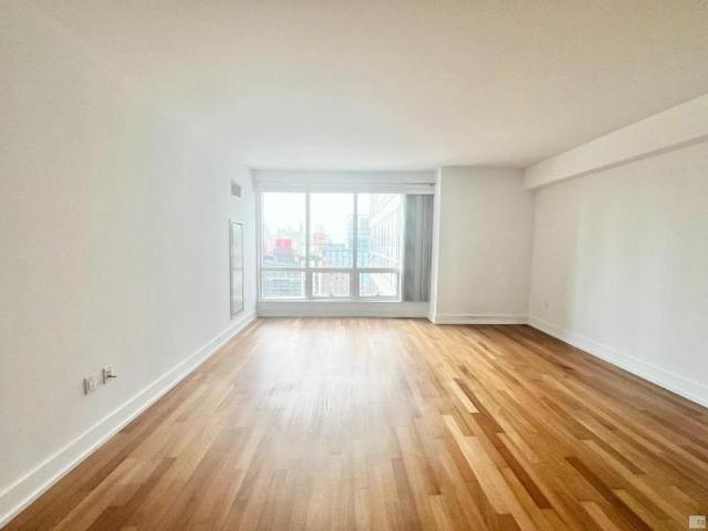 condo with 1 bedroom, NEW YORK NY DS99960889