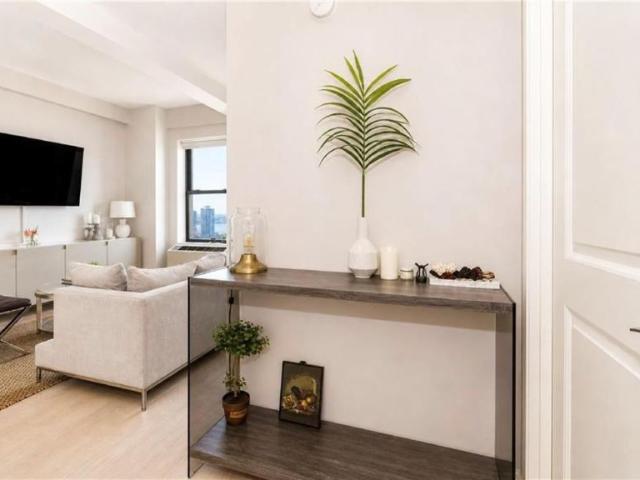 condo with 1 bedroom, NEW YORK NY ELS102088670