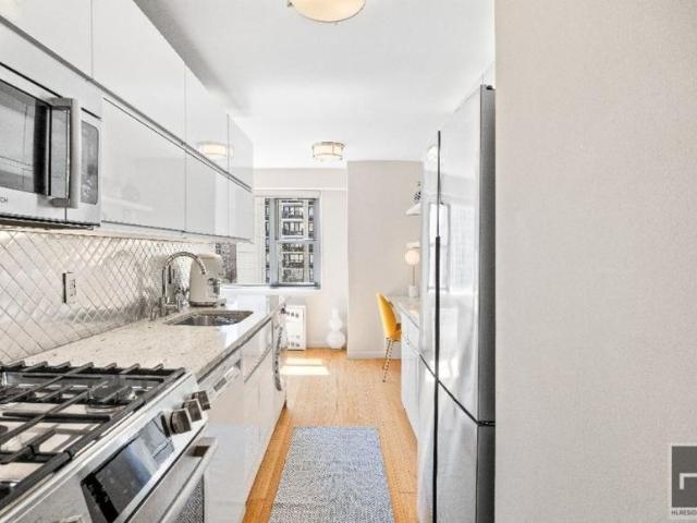 condo with 1 bedroom, NEW YORK NY ES101213515