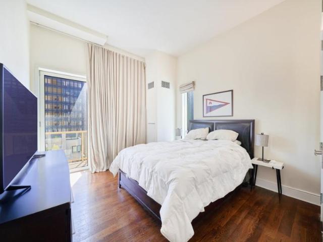 condo with 1 bedroom, NEW YORK NY ES103548234