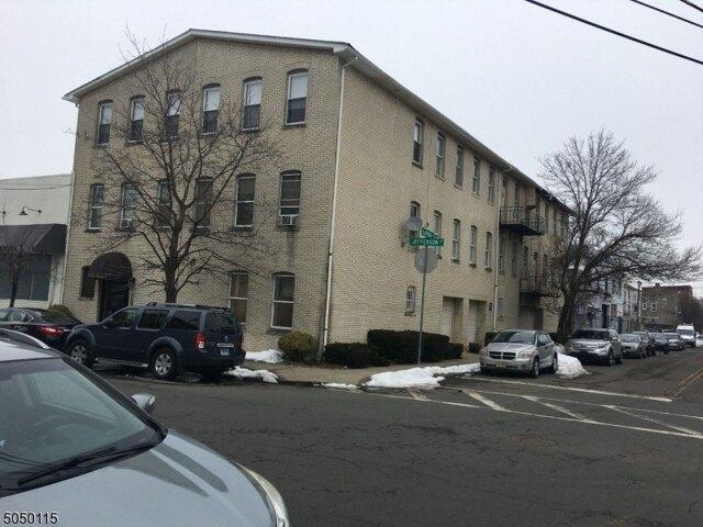 condo with 1 bedroom, Newark NJ DLS102826881