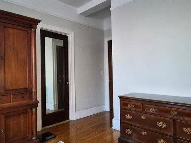 condo with 1 bedroom, Newark NJ ES104759200