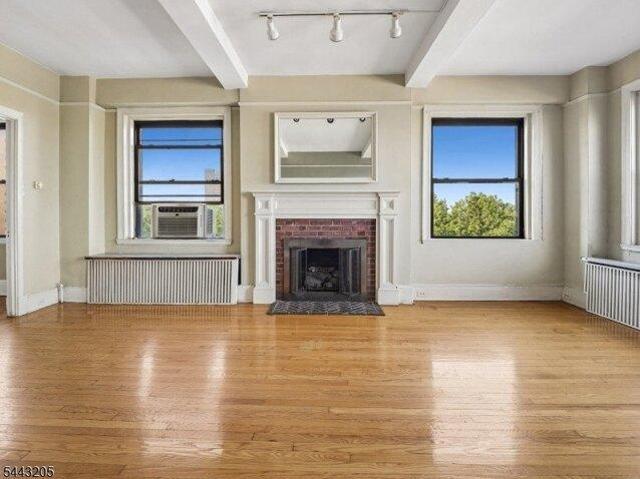 condo with 1 bedroom, Newark NJ ES105204547