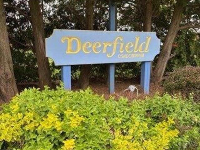 condo with 1 bedroom, Newington CT DLS102027979