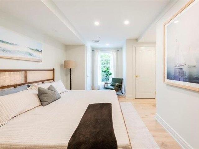 condo with 1 bedroom, Newport RI DS102119567