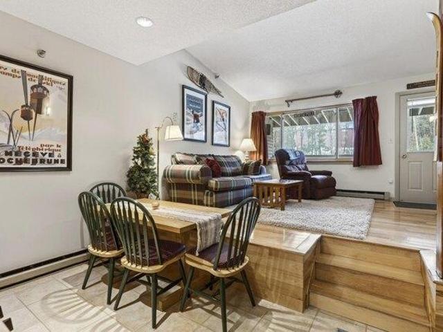 condo with 1 bedroom, Newry ME DLS101631452
