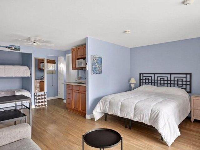 condo with 1 bedroom, North Truro MA DS102595471