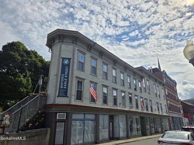 condo with 1 bedroom, North Adams MA DS102586508