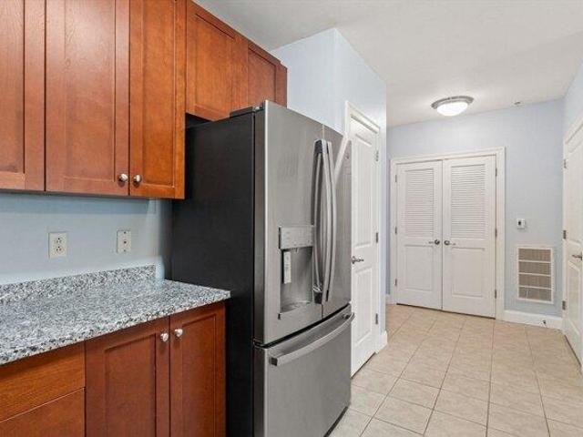 condo with 1 bedroom, North Andover MA ES104835207
