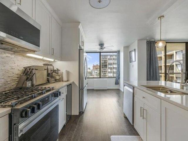 condo with 1 bedroom, North Bergen NJ DS102475410