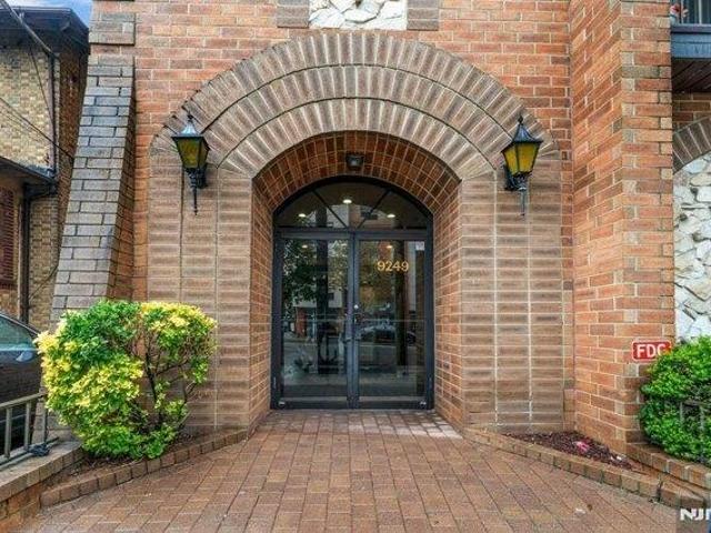 condo with 1 bedroom, North Bergen NJ DS104236799