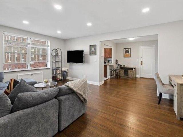 condo with 1 bedroom, North Bergen NJ ES104189101