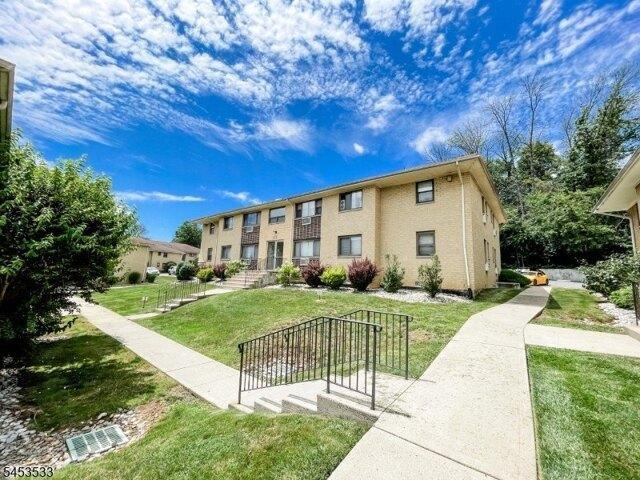 condo with 1 bedroom, North Plainfield NJ ES105122888