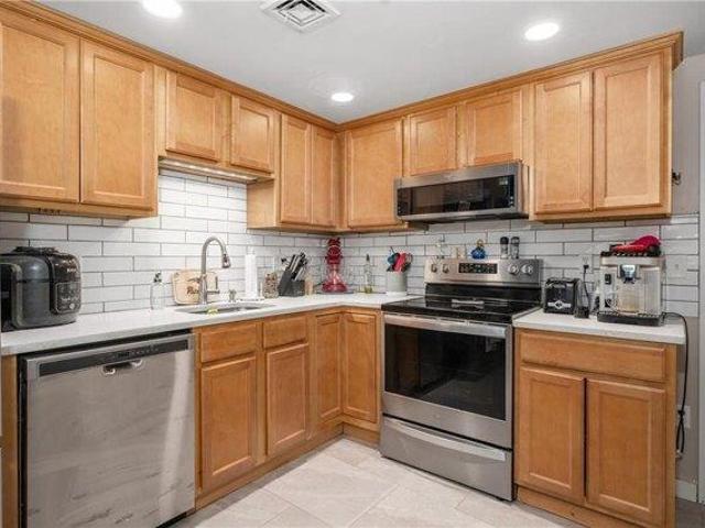 condo with 1 bedroom, North Providence RI ES105159303