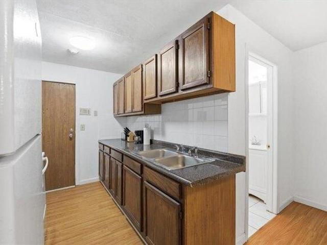 condo with 1 bedroom, North Providence RI ES103071231