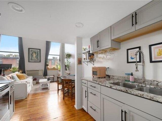 condo with 1 bedroom, North Providence RI ES103967167