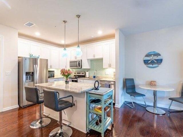 condo with 1 bedroom, North Reading MA DS104010302