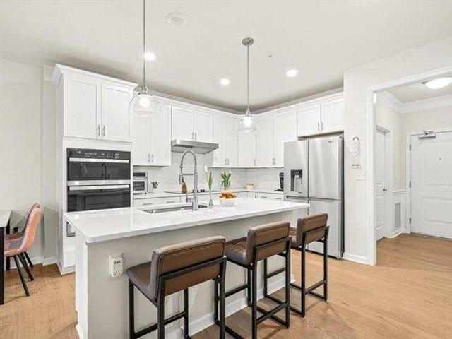 condo with 1 bedroom, North Reading MA ES104479873