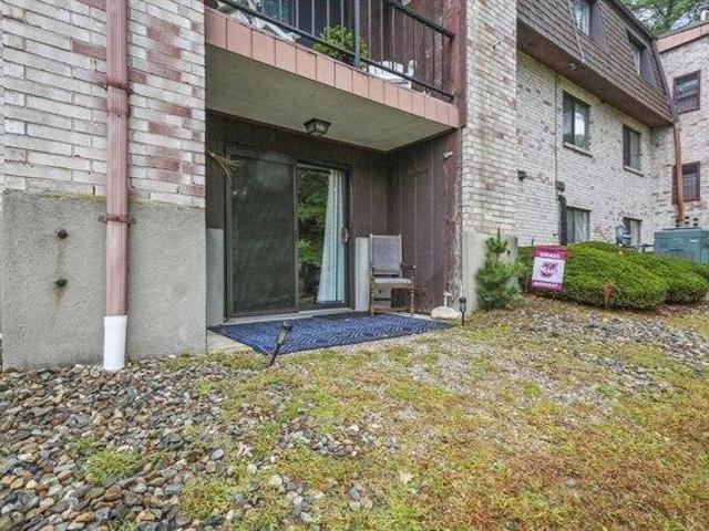 condo with 1 bedroom, North Reading MA ES104946677