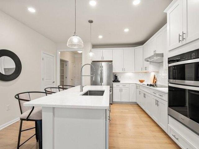 condo with 1 bedroom, North Reading MA ES105040915