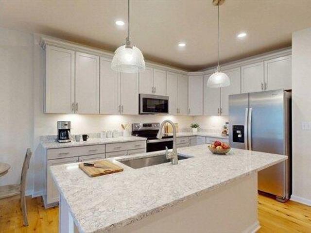 condo with 1 bedroom, North Reading MA ES102824997