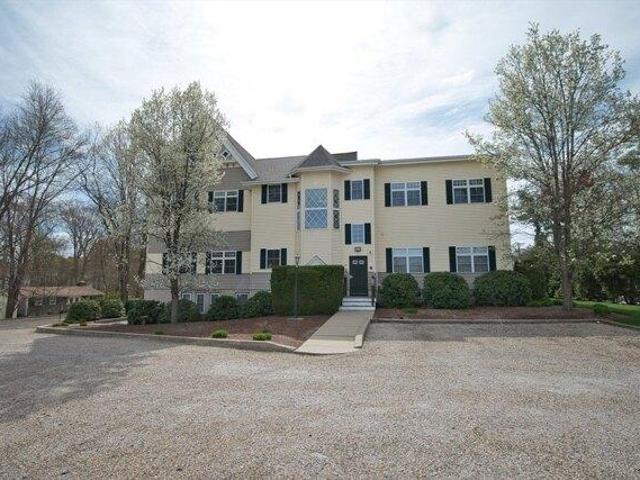 condo with 1 bedroom, Norton MA ES103968355