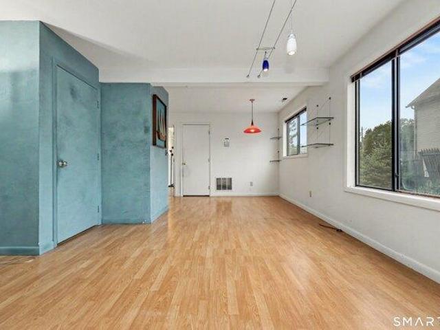 condo with 1 bedroom, Norwalk CT DS103665083