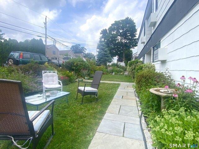 condo with 1 bedroom, Norwalk CT ES104188119