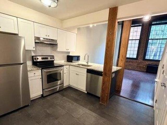 condo with 1 bedroom, Norwalk CT ES104567126