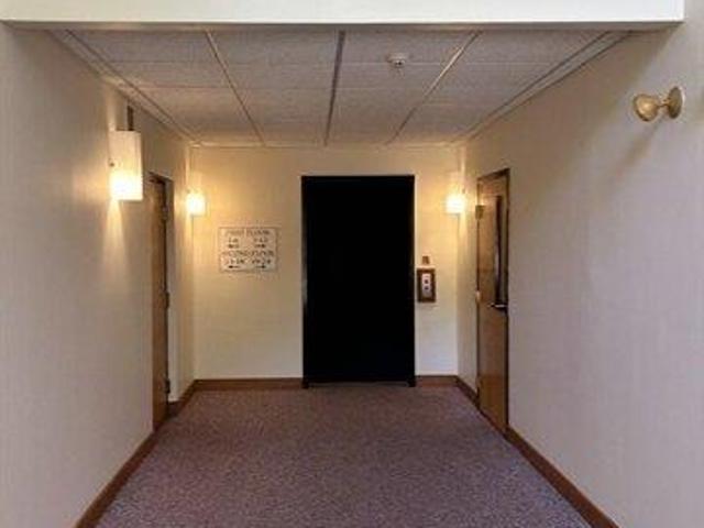 condo with 1 bedroom, Norwood MA DS103037009
