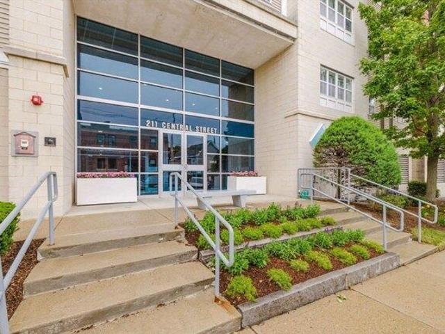 condo with 1 bedroom, Norwood MA DS103709889