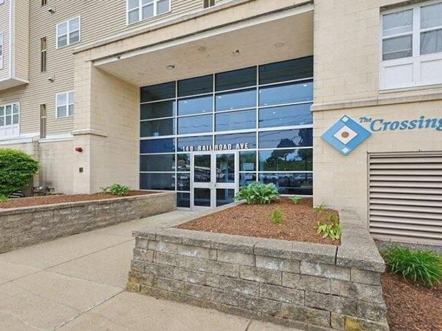 condo with 1 bedroom, Norwood MA ES103807928