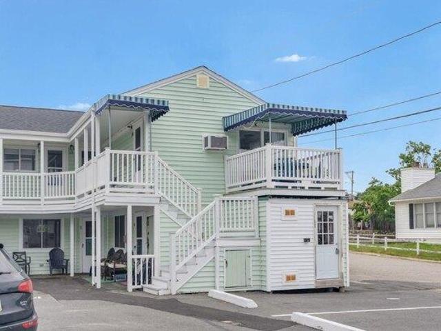 condo with 1 bedroom, Old Orchard Beach ME ES105114238