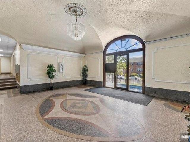 condo with 1 bedroom, Orange NJ DS104375342