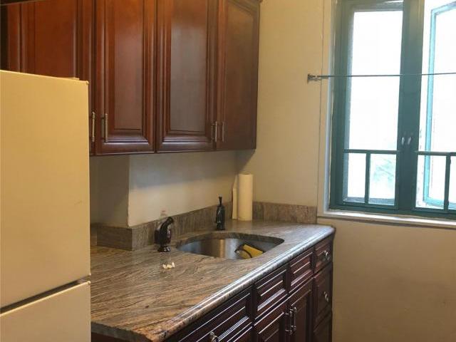 condo with 1 bedroom, Out Of Area Town NY DLS72692276