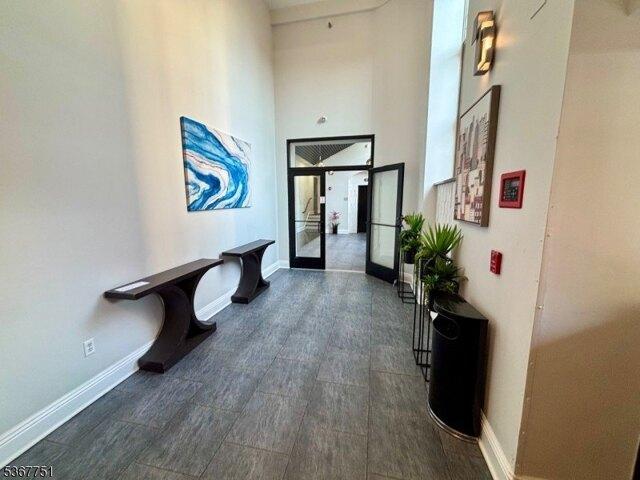 condo with 1 bedroom, Paterson NJ DS104443558