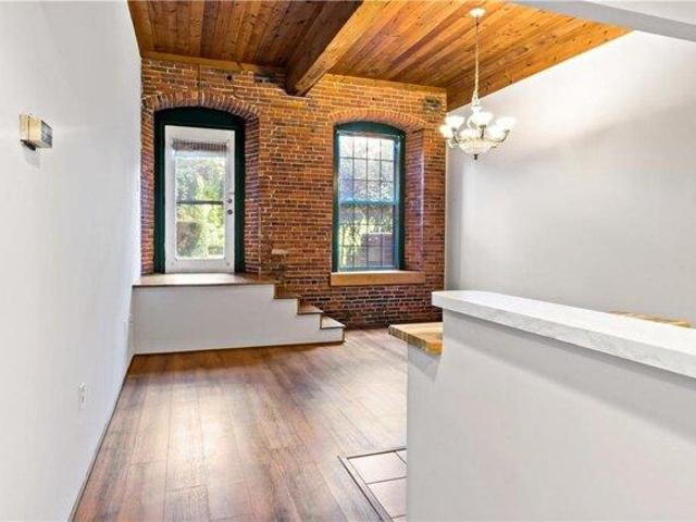 condo with 1 bedroom, Pawtucket RI DS102280321