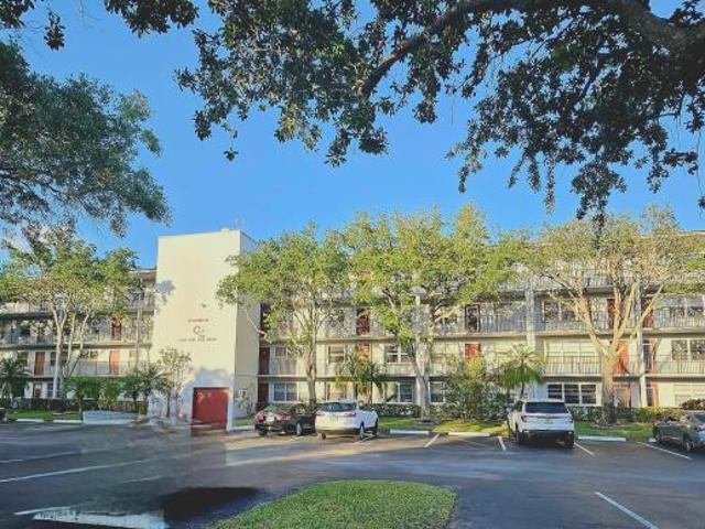 condo with 1 bedroom, Pembroke Pines FL DLS91314017