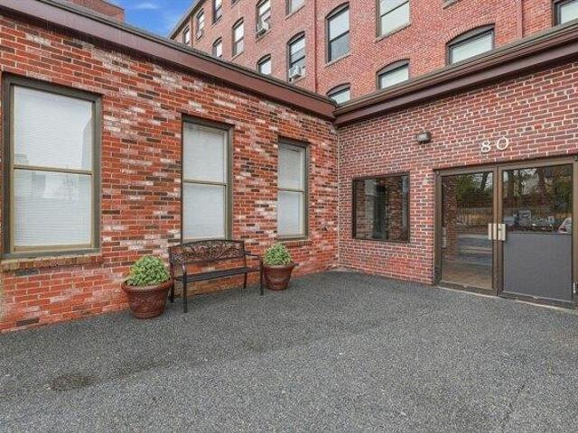 condo with 1 bedroom, Peabody MA DLS102726138
