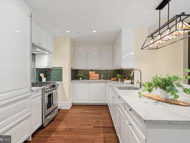 condo with 1 bedroom, Philadelphia PA DS103623116