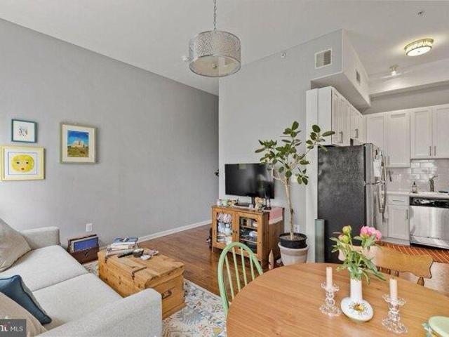condo with 1 bedroom, Philadelphia PA DS103625579