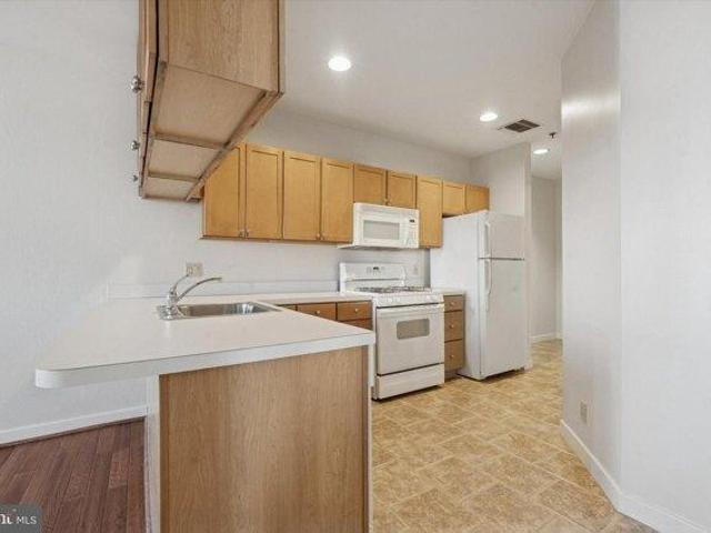 condo with 1 bedroom, Philadelphia PA DS103626467