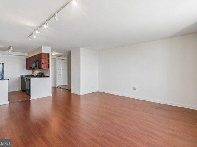 condo with 1 bedroom, Philadelphia PA ES104904432