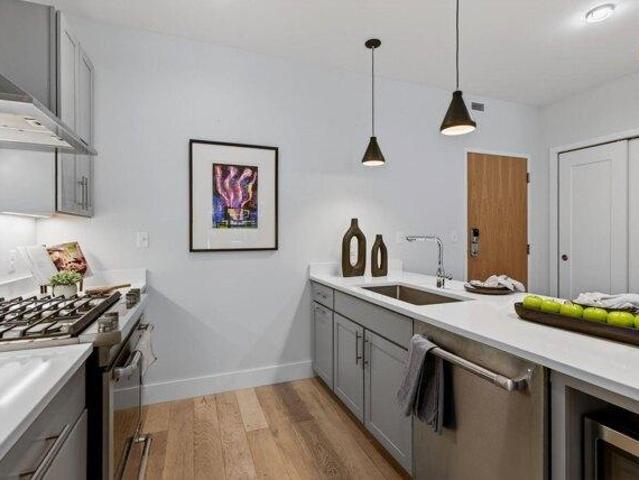 condo with 1 bedroom, Portland ME DS104078289