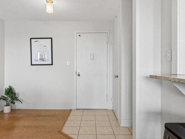 condo with 1 bedroom, Portland ME ES103099846