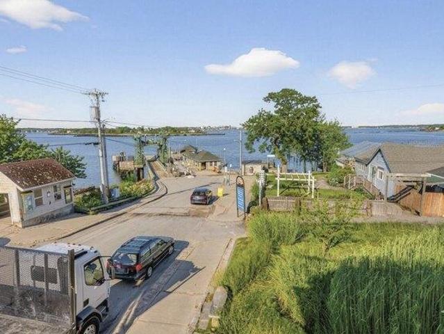 condo with 1 bedroom, Portland ME ES104328801